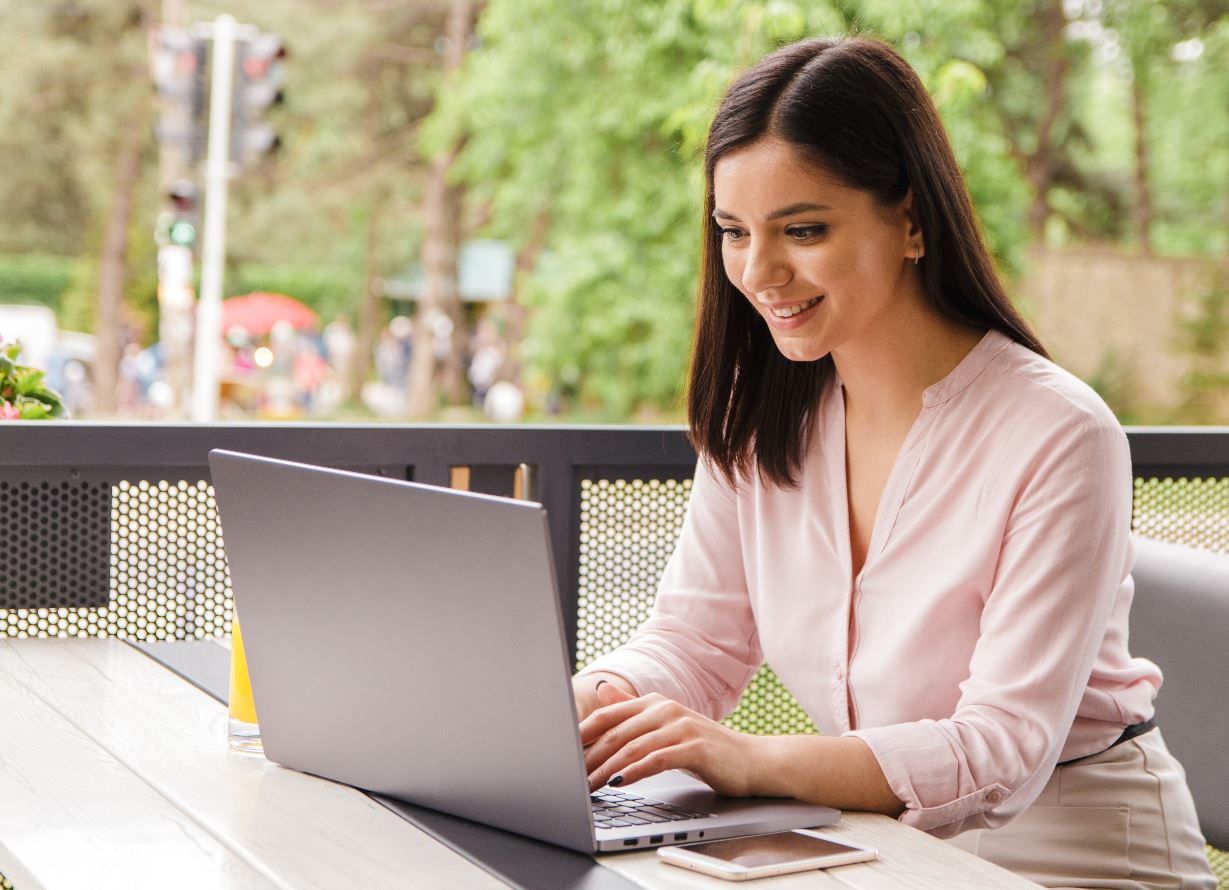 Consulta virtual persona natural | Calderón y Piñeros Abogados Colombia